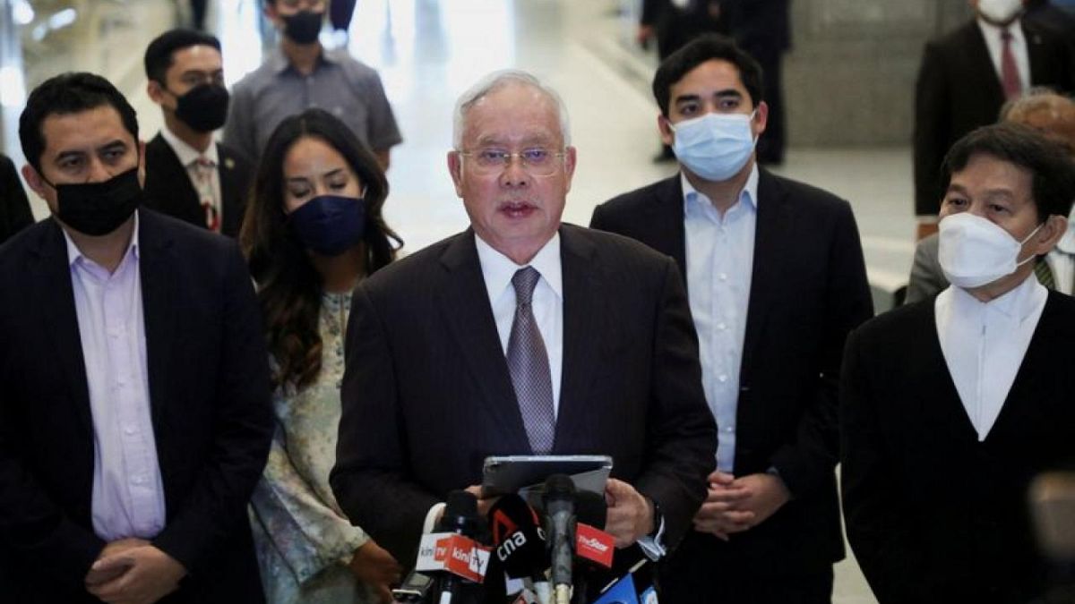 Malaysian prosecutors rest case against ex-PM Najib in final 1MDB appeal | Euronews