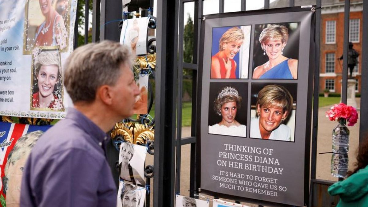 Factbox-Britain's Princess Diana, who died 25 years ago | Euronews