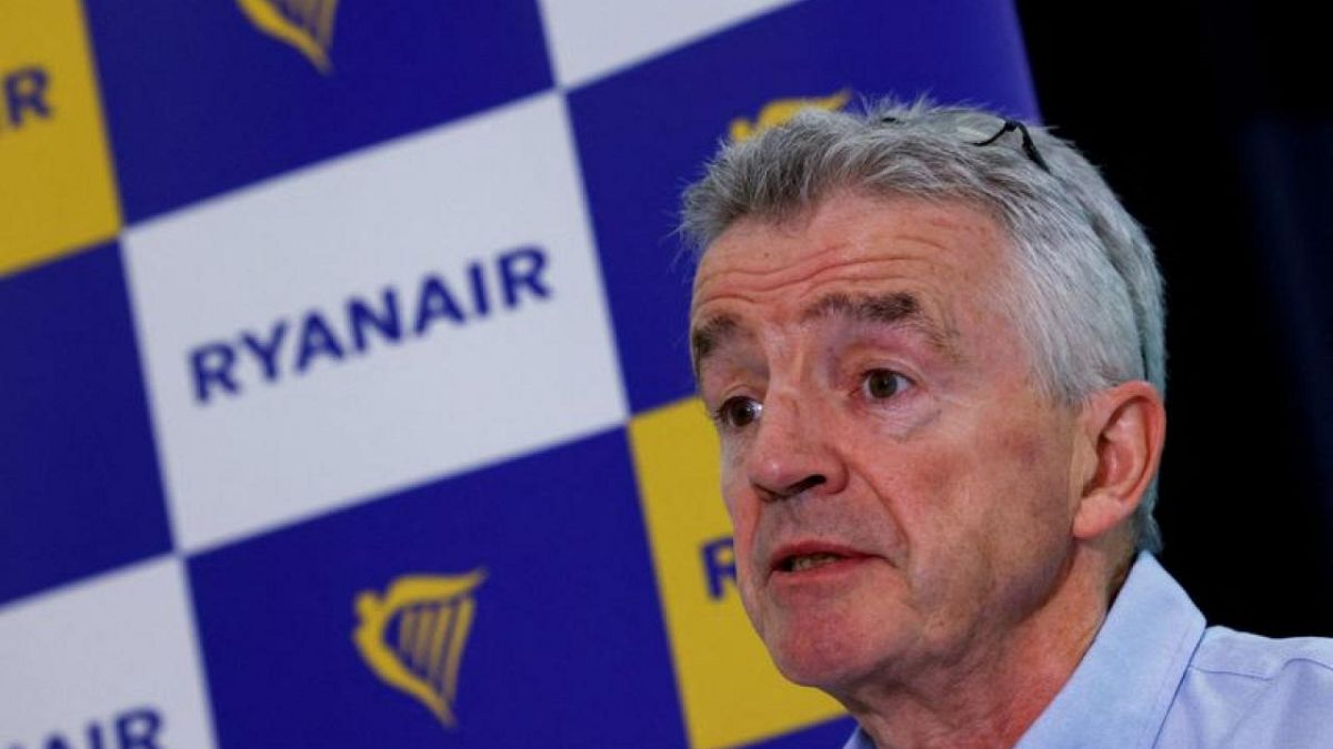 Ryanair to limit fuel hedging in case prices fall in 2023 -CEO | Euronews