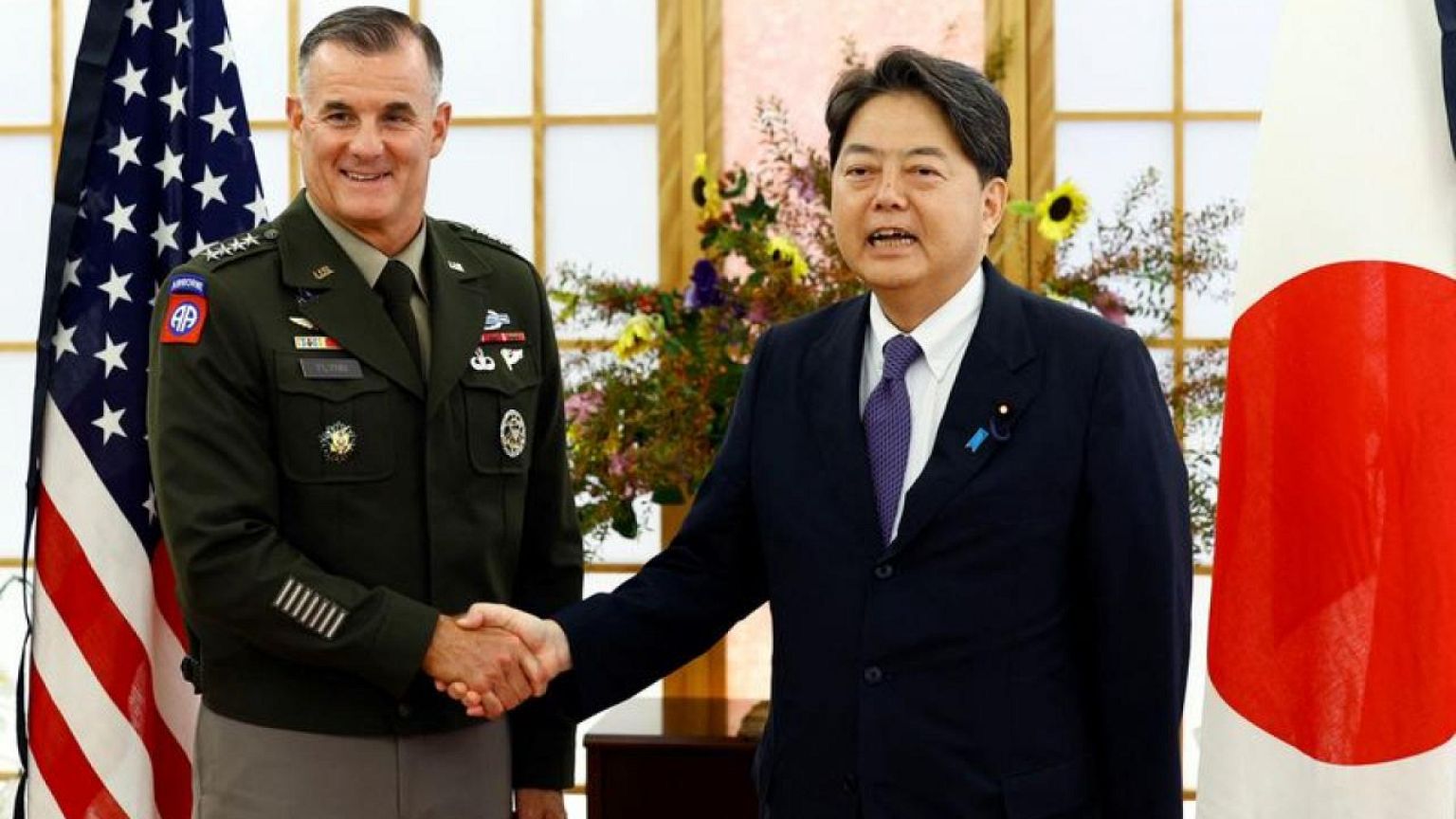 U.S. Army's Pacific commander wants to keep rocket launchers at ...