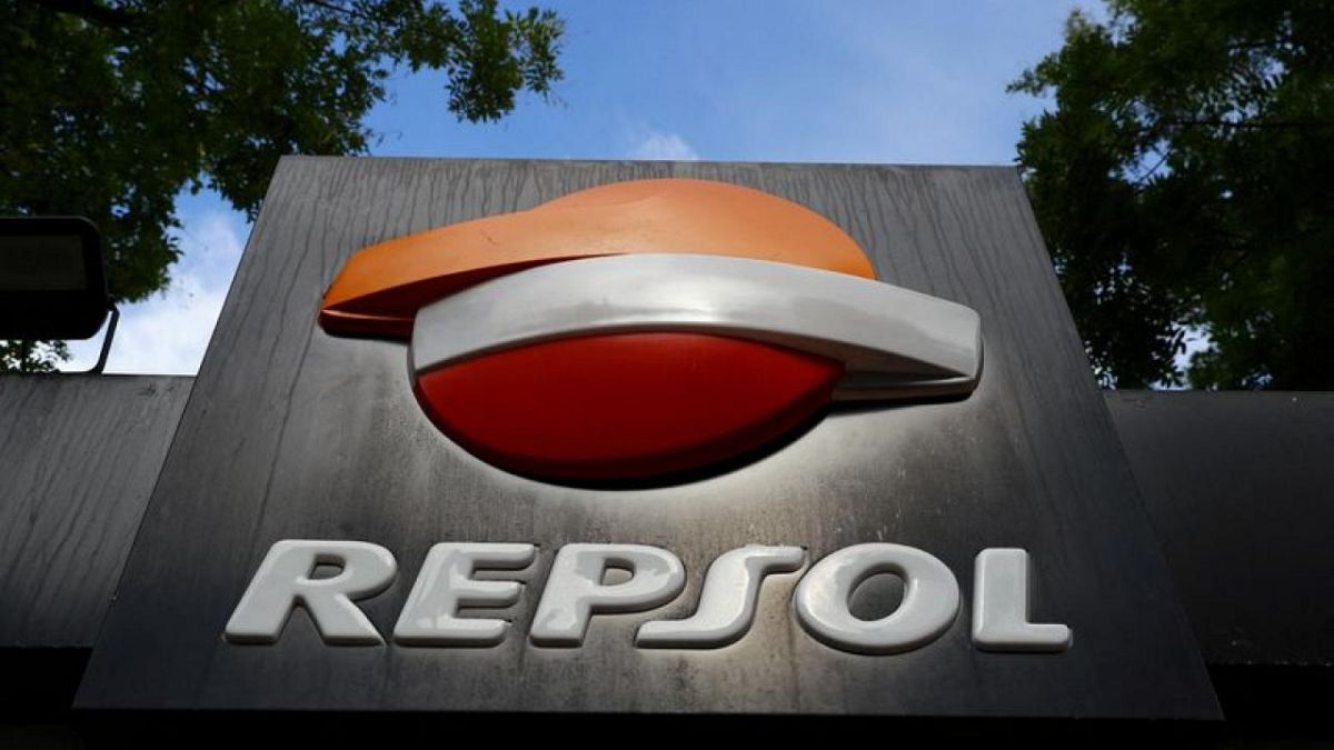 Repsol to begin two-month turnaround at Tarragona oil refinery in Spain ...