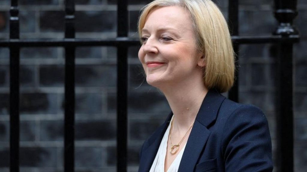 British PM Truss: 'I am a fighter, not a quitter' | Euronews