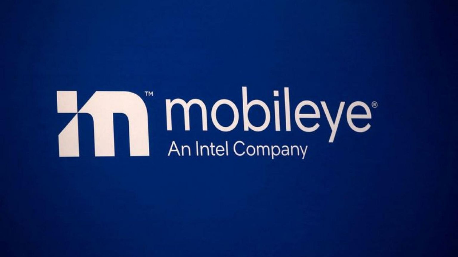 Mobileye IPO not capital raise, but market entry -Intel CEO at WSJ Tech Live Conf | Euronews
