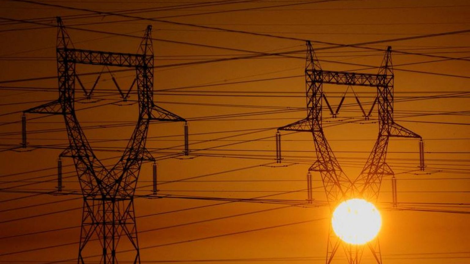 First winter cold snap tests French power grid | Euronews