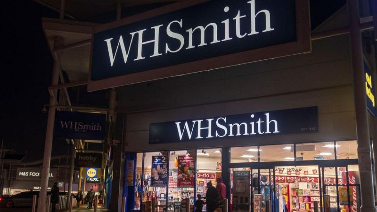 Retailer WH Smith's revenue jumps as travellers return | Euronews