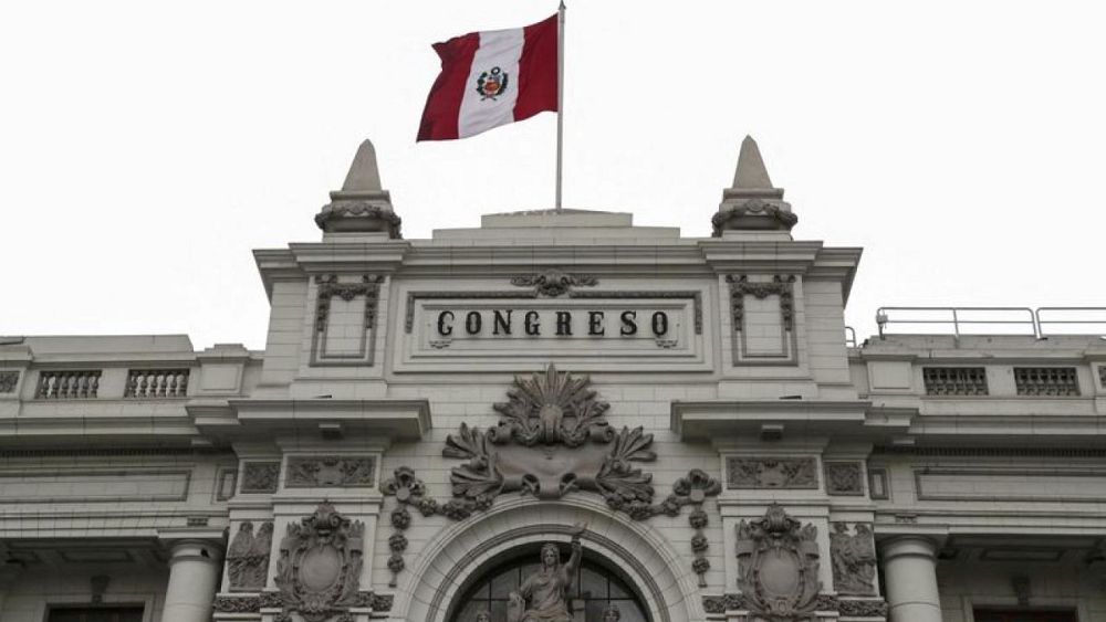 Why are Peruvian politics such a mess? Inside the halls of its Congress ...