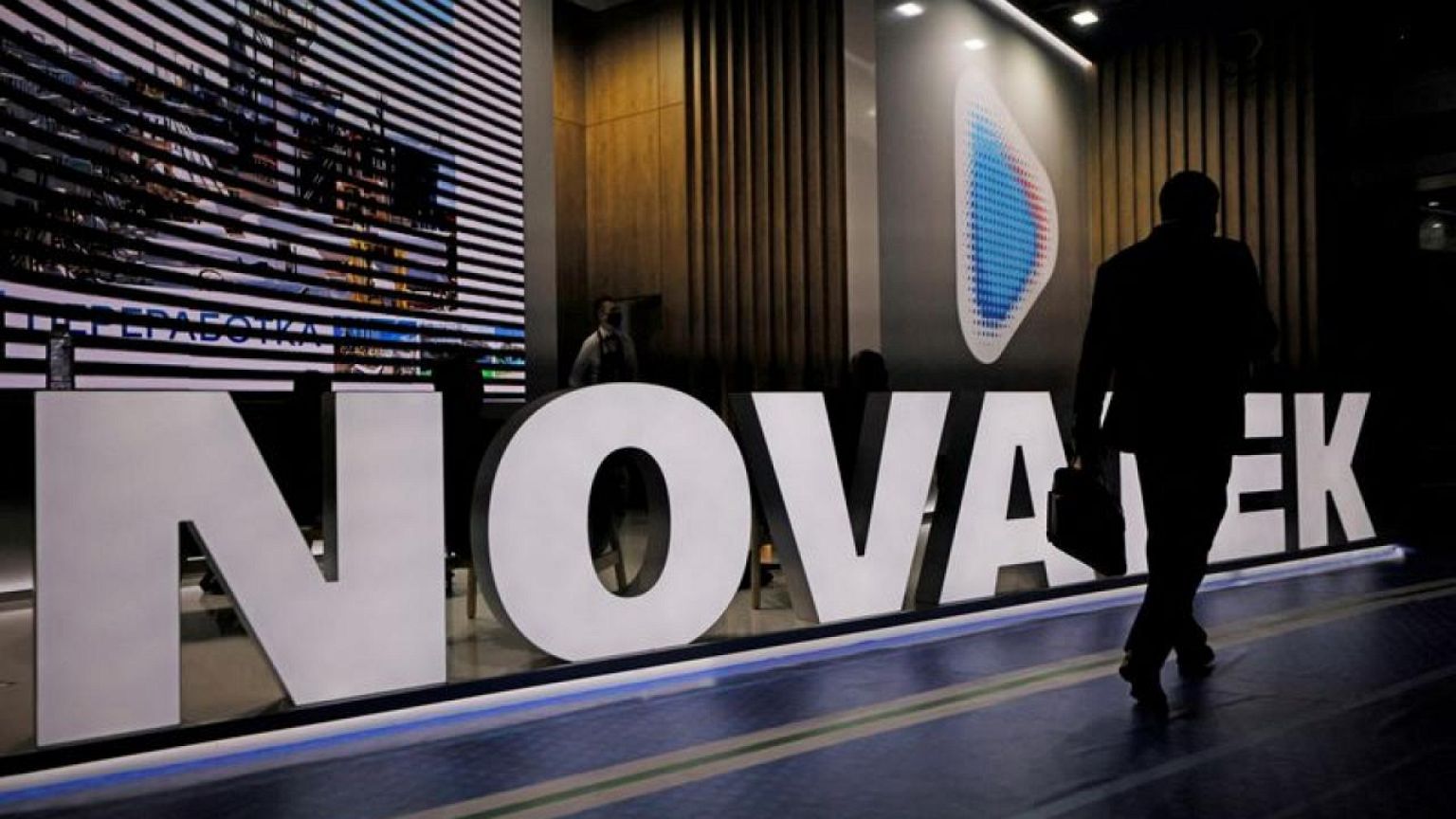 Russia's Novatek delists from LSE after trade suspension | Euronews