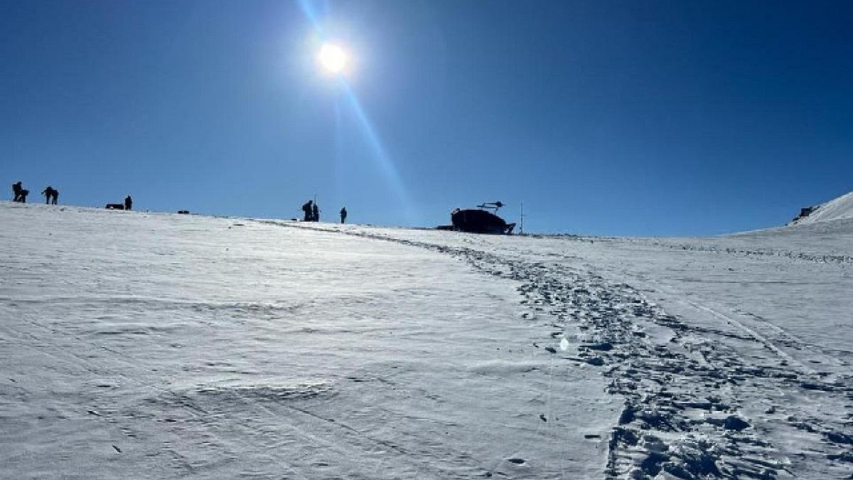 Elicottero cade su Monte Rosa, passeggeri in buone condizioni | Euronews